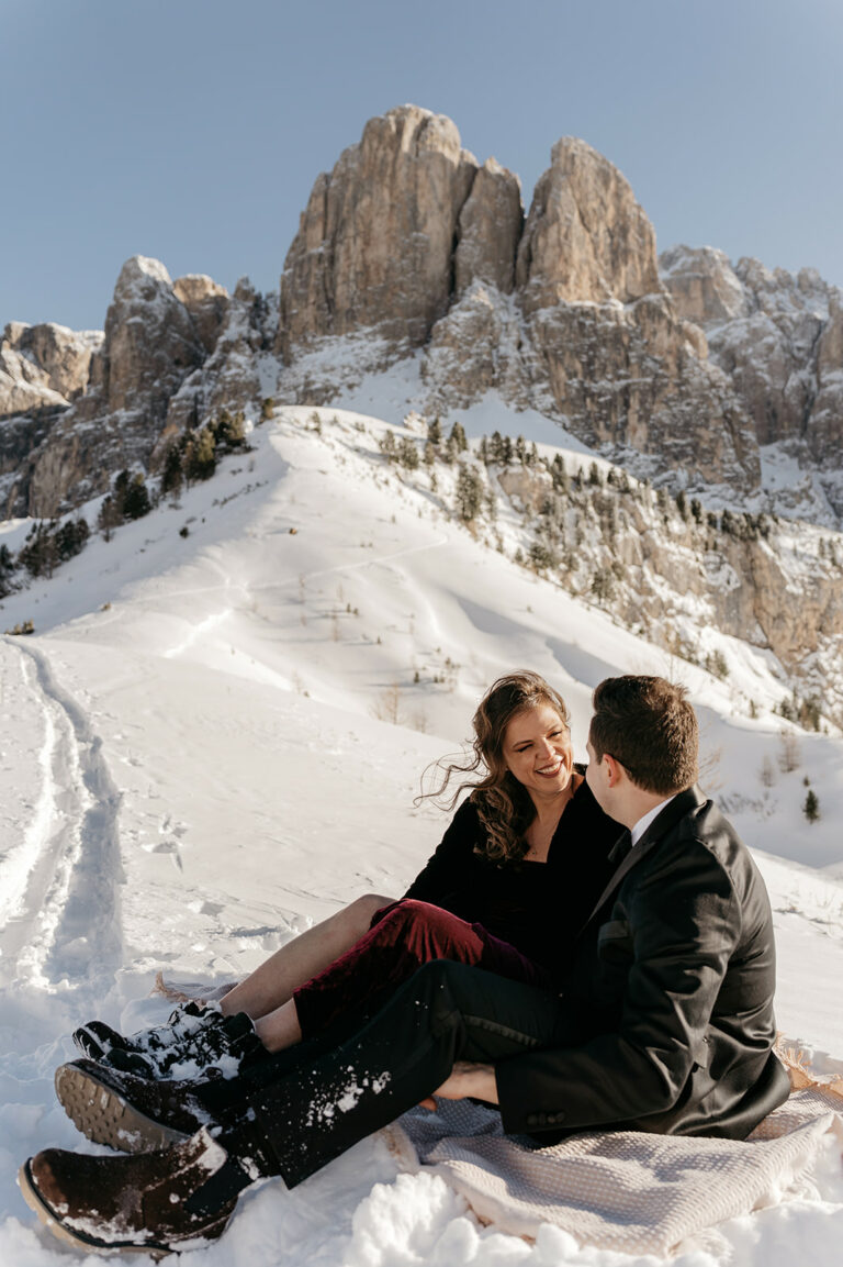 Photographer Naty Lizzy – Katie & Luke • Timeless Love • Winter Vow ...